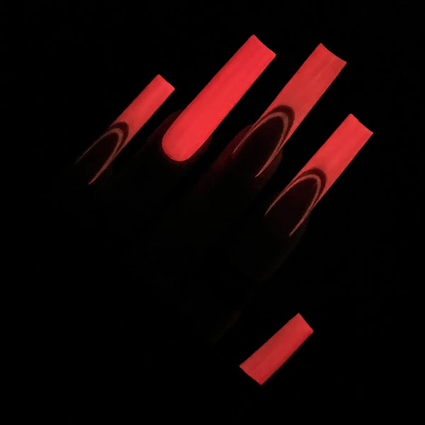 There She Glows | Gel Art Glow | Kiara Sky
